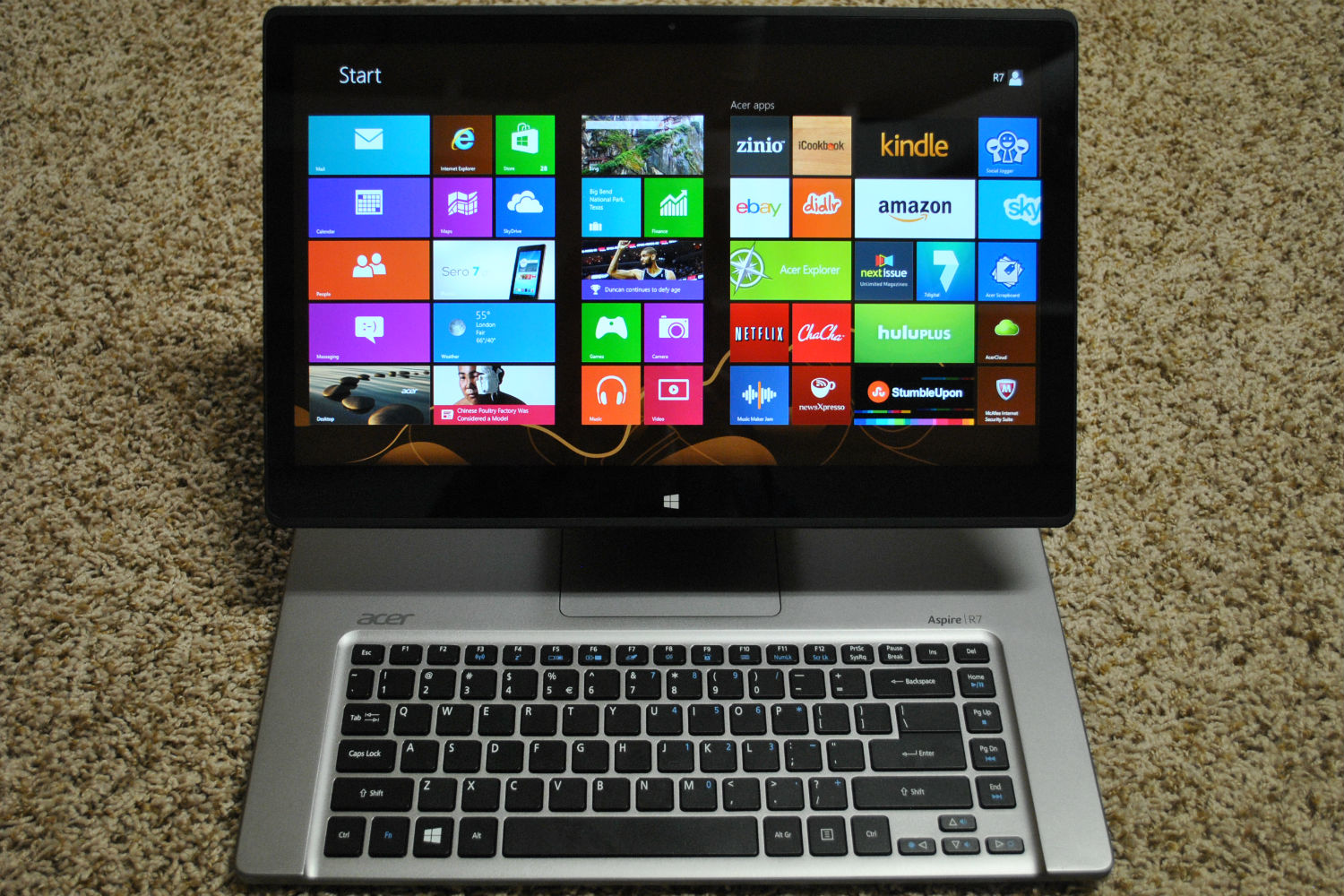 Acer Aspire R7 Review: The Star Trek Laptop Needs a Next Generation ...