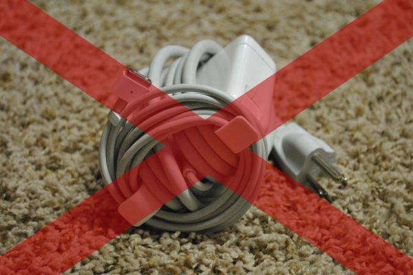 That Clever Way of Wrapping a MacBook Power Brick Isn’t So Great — Here ...